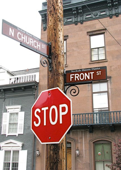 historic district street signs arrive along Front St. (updated) | suns ...
