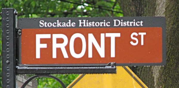 historic district street signs arrive along Front St. (updated) | suns ...