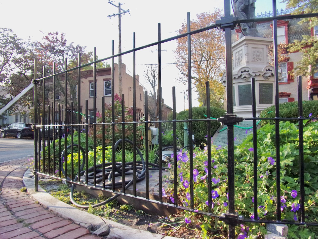 new fence at Lawrence Circle | suns along the Mohawk